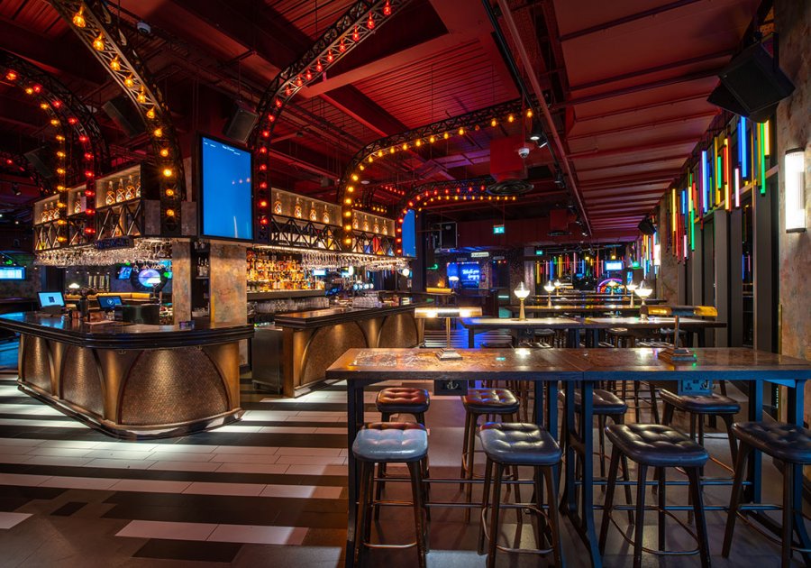 Puttshack White City - The Collection Events - London Venue